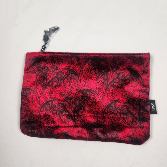 ipsy | Bags | Ipsy Glam Bag 5x7 Makeup Bag Only Nwot Red Velvet | Poshmark
